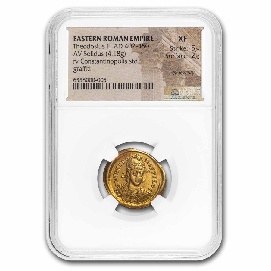 East Rome AV Solidus Theodosius II 402-450 AD XF NGC (RIC X 202)